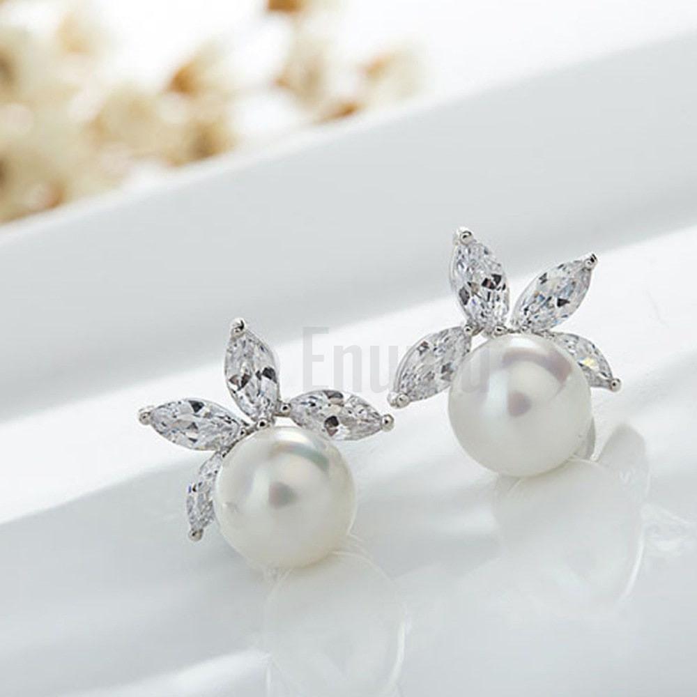 Single Line Pearl Necklace Set – Enumu